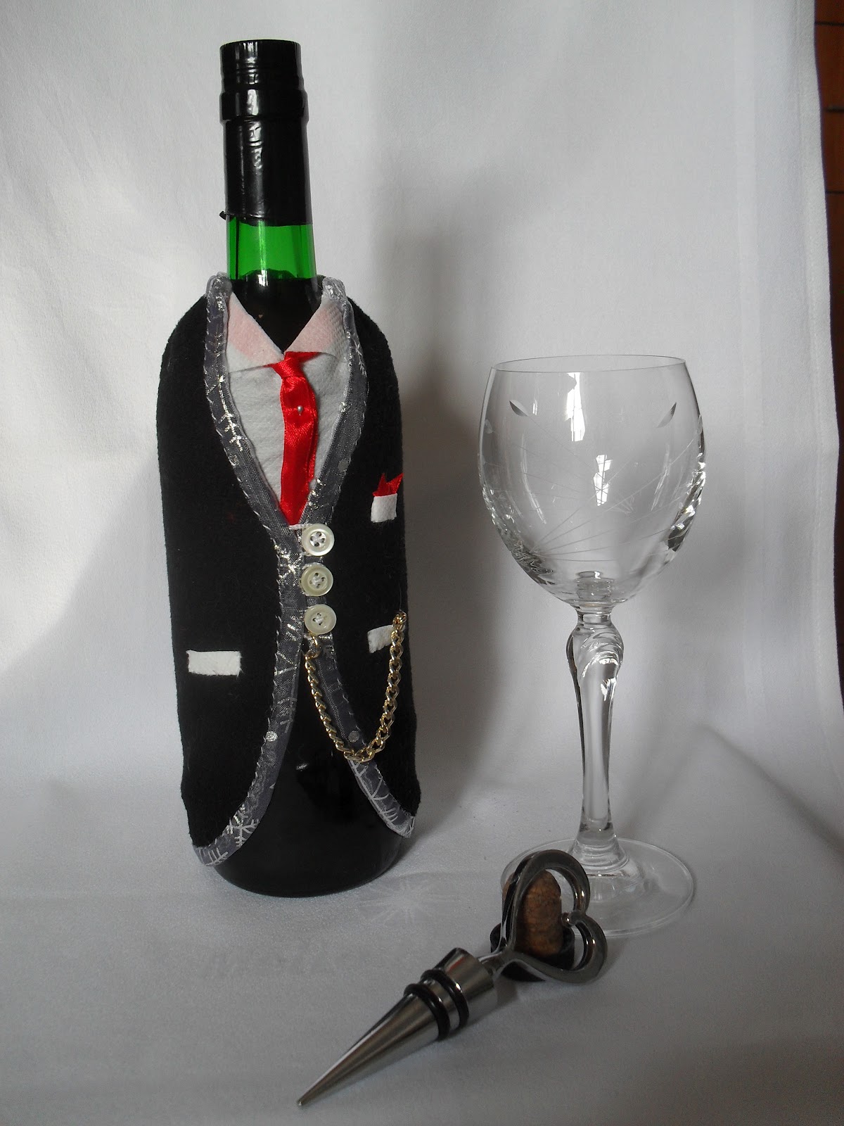 Detalles con Encanto: Botellas de vino para regalo