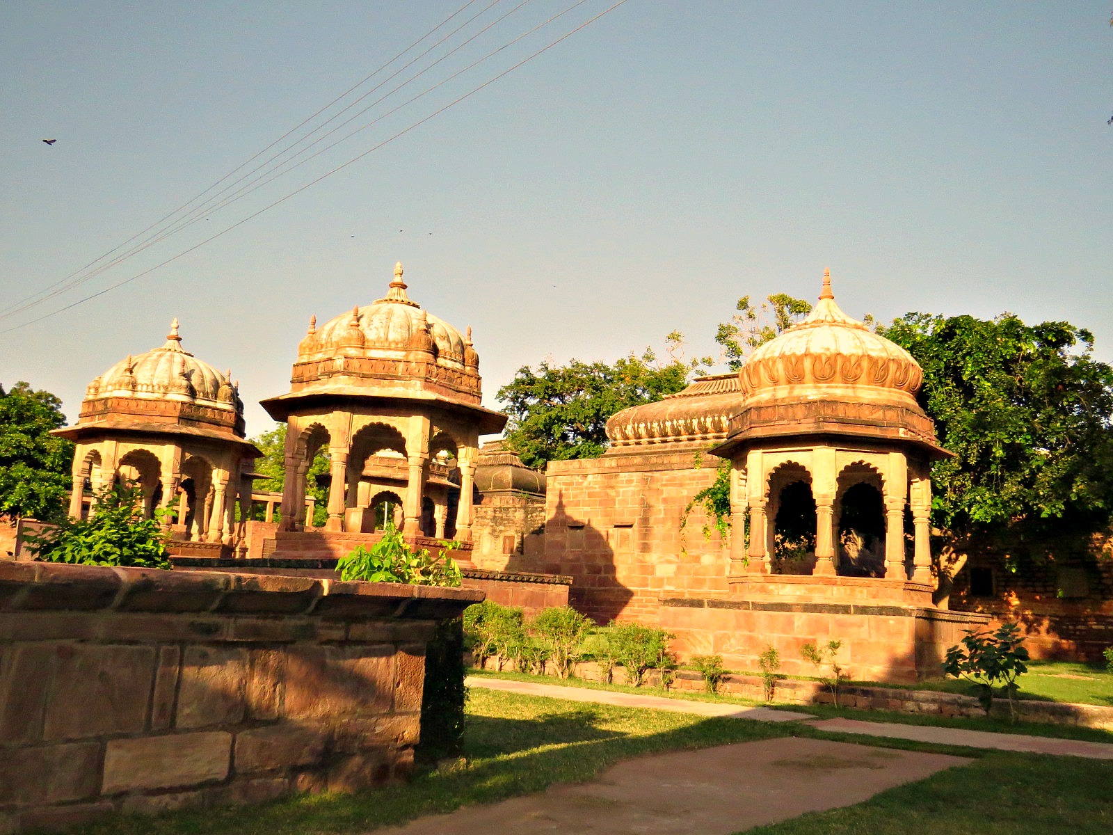 Scanning Sky: A TRIP TO REMEMBER - MANDORE GARDENS