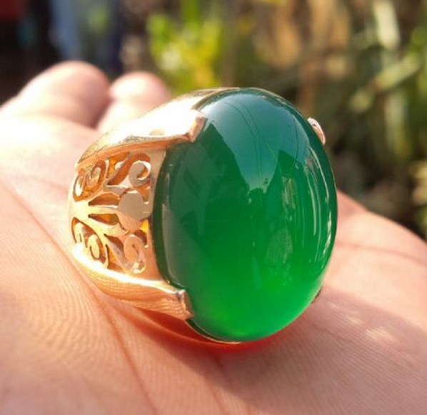 Harga Dan Jenis Batu Akik Bacan Doko Super Kristal