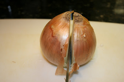 attainable cooking: How to Dice an Onion