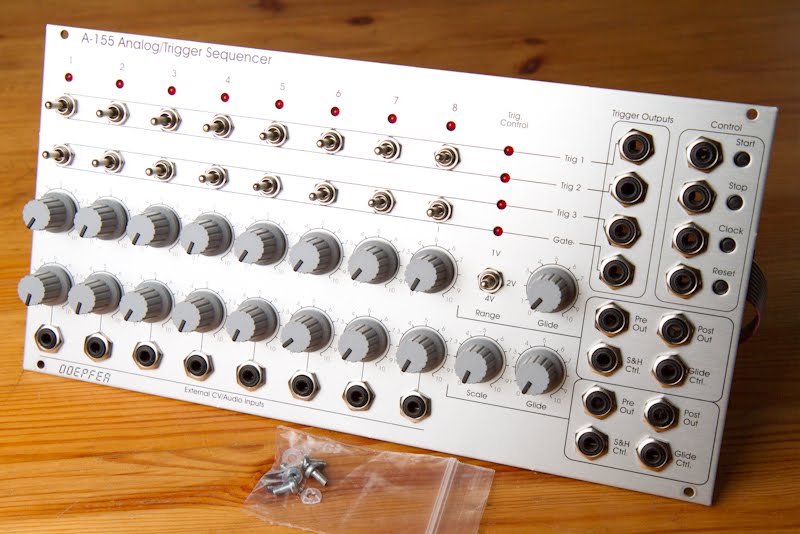 MATRIXSYNTH: Doepfer A-155 - Analog/Trigger Sequencer
