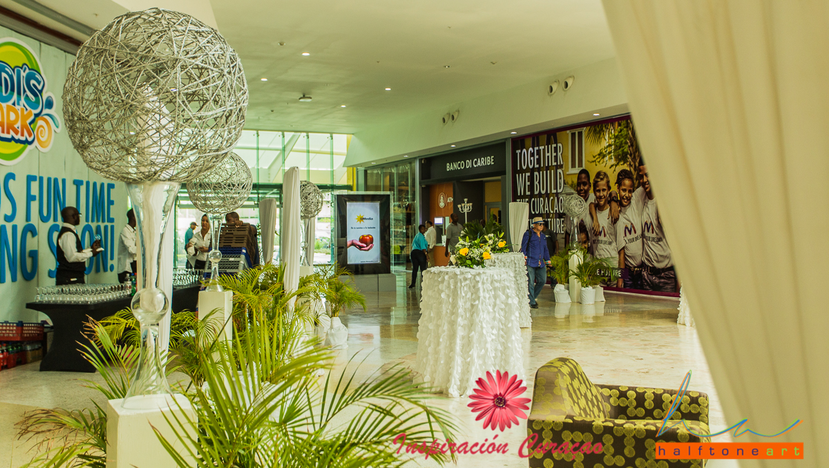 GRAND OPENING SAMBIL CURACAO