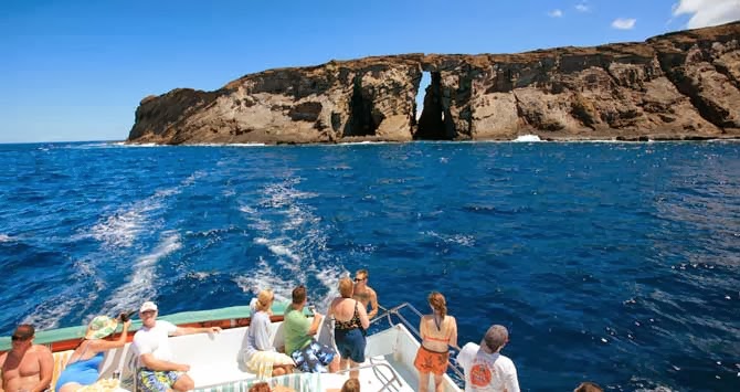 Niihau, Hawaii - Travel Guide