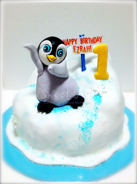 Sweet Art Cakes by Milbreé Moments: Ezrah's "Happy Feet" Birthday Cake