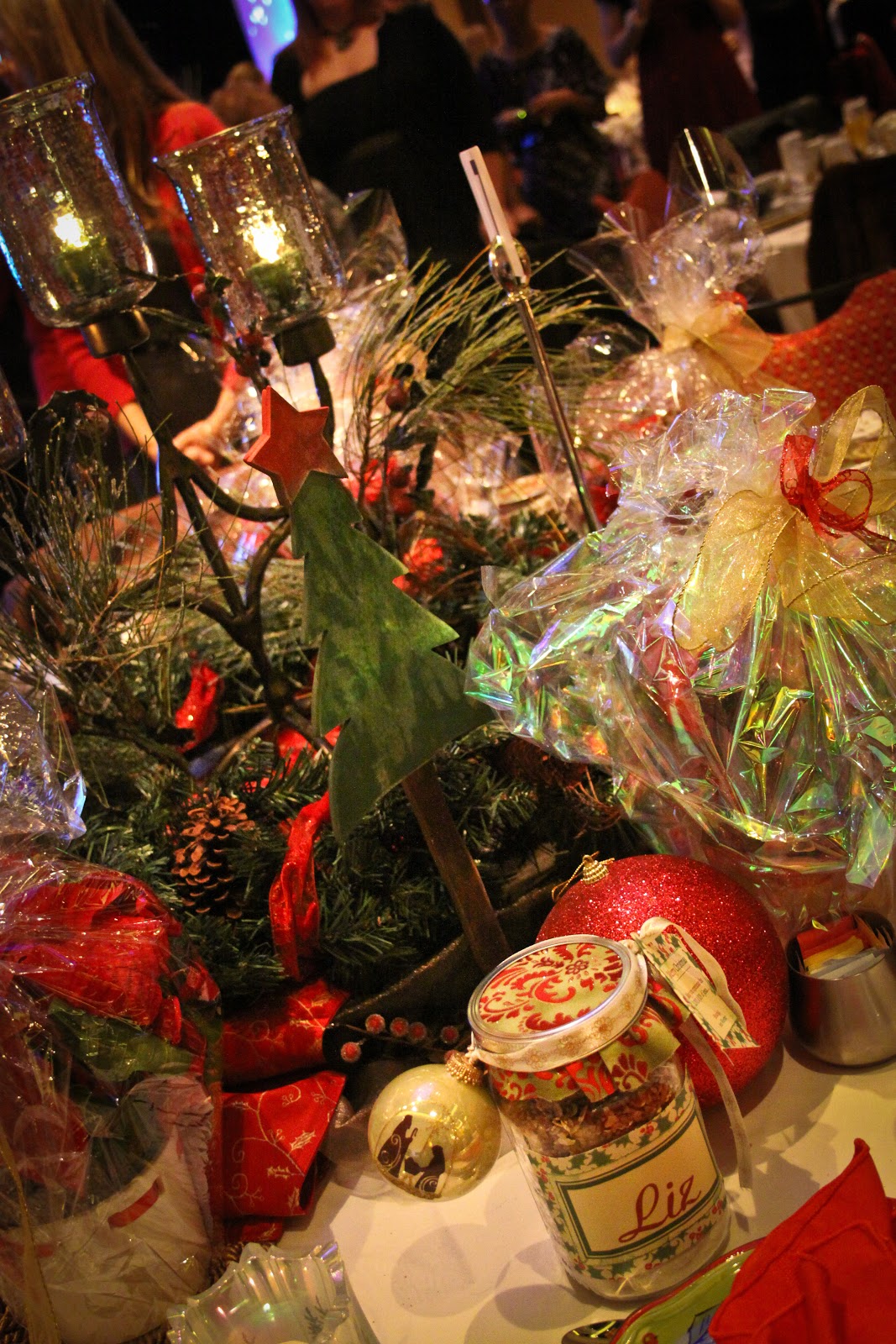 A Christmas Gathering: INSPIRATION