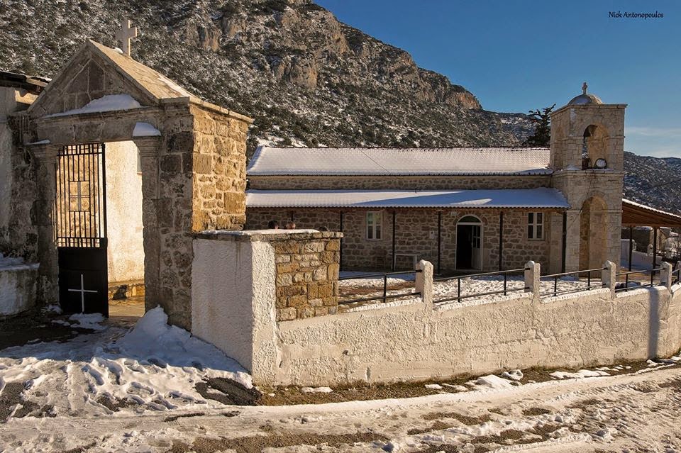"ΔΑΚΡΥΖΕΙ" Ο ΕΣΤΑΥΡΩΜΕΝΟΣ ΑΠΟ ΤΗ ΜΕΡΑ ΤΩΝ ΕΚΛΟΓΩΝ !!! ΓΙΑ ΘΑΥΜΑ ΜΙΛΟΥΝ ...