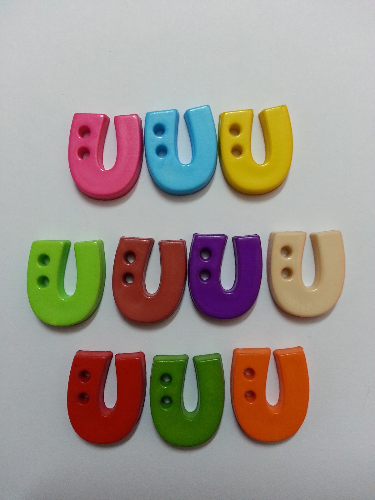 mystitchycraft.blogspot.com: alphabet button