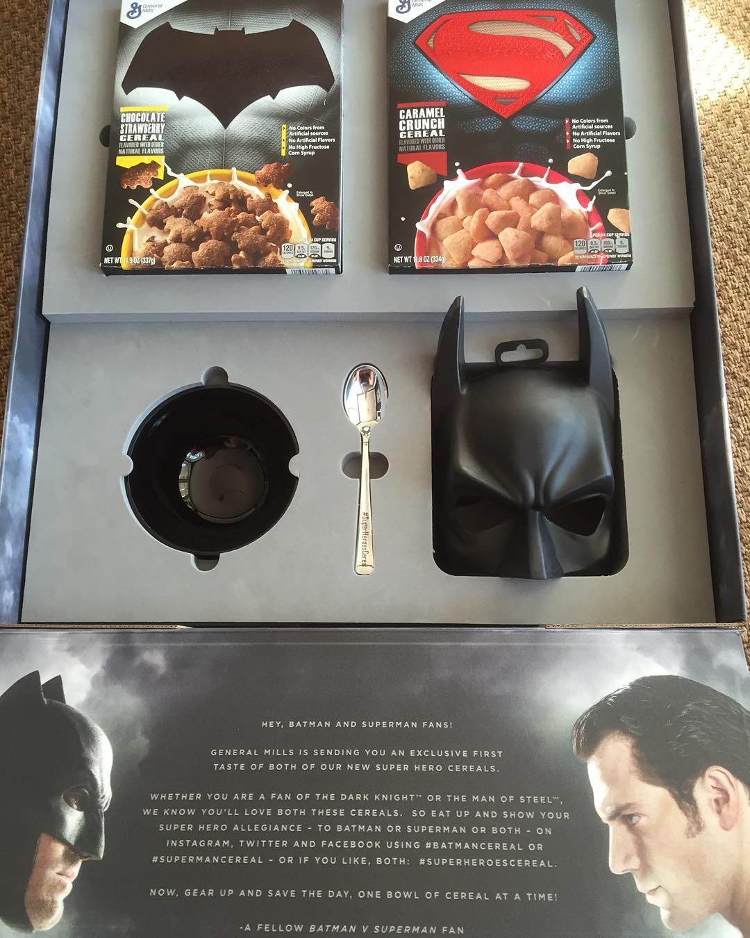 SNEAK PEEK : "Batman v Superman: Dawn Of Justice" Breakfast Cereals