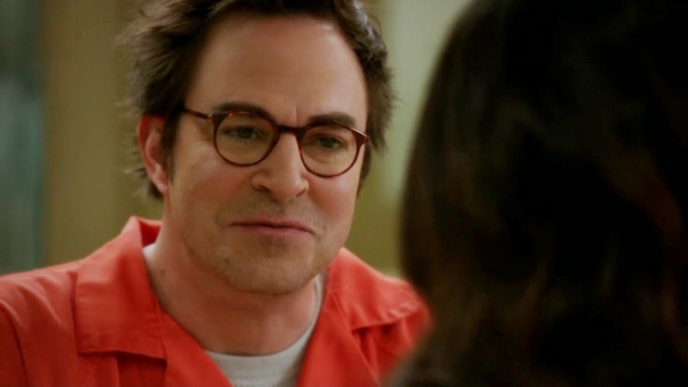 Posted by AnnSophieHamel at April 09, 2014 13 Comments