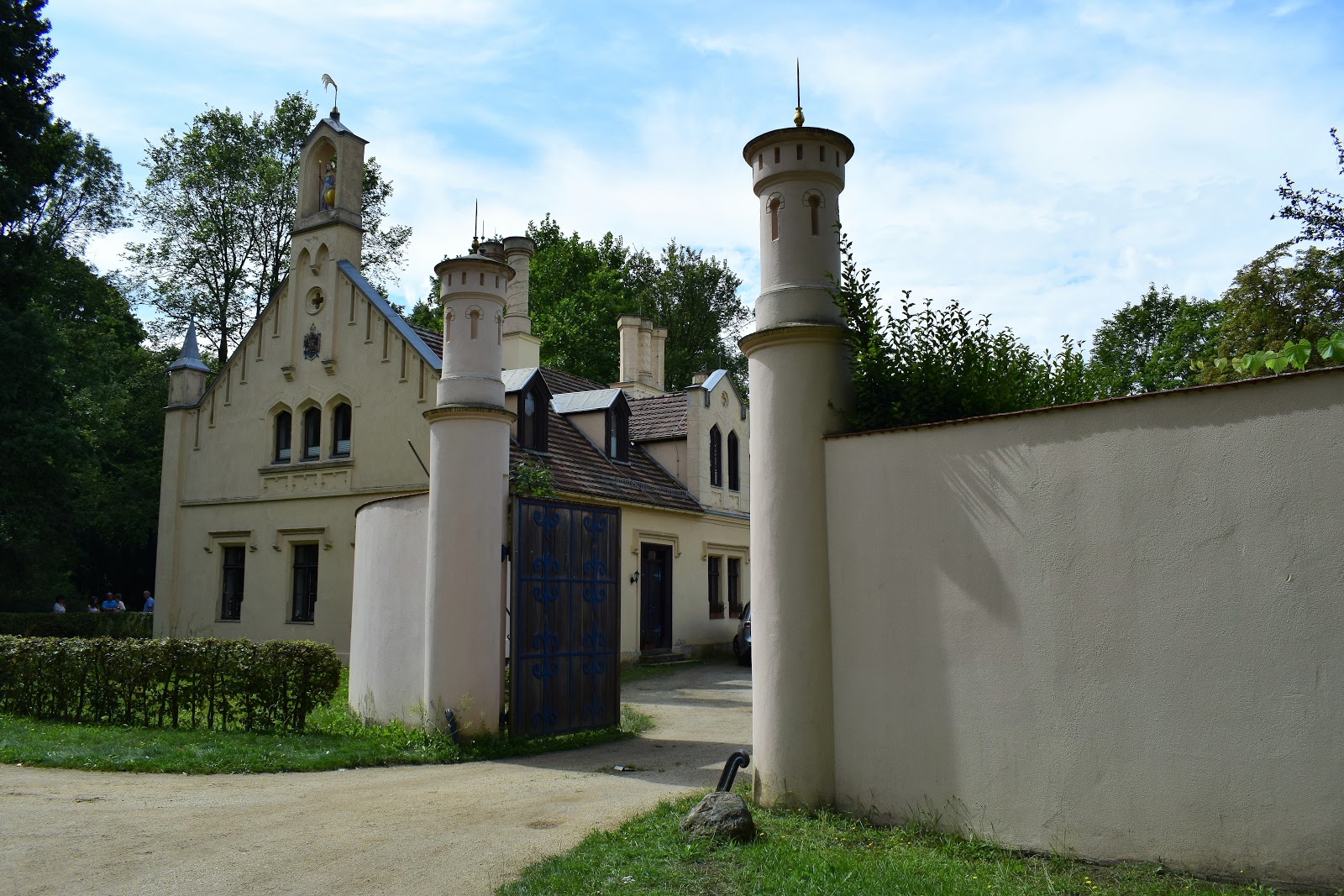 Ilana Travels: Branitz Castle: An English Garden Late Summer Dream