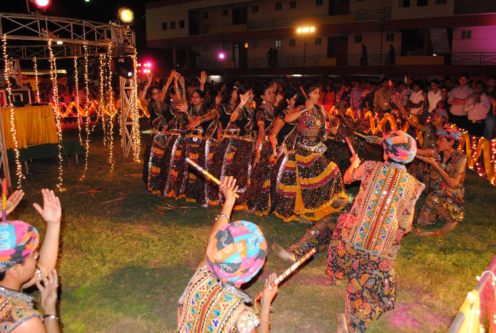 Vindhya Institute of Technology and Science, Indore: Garba Raas ( Our ...