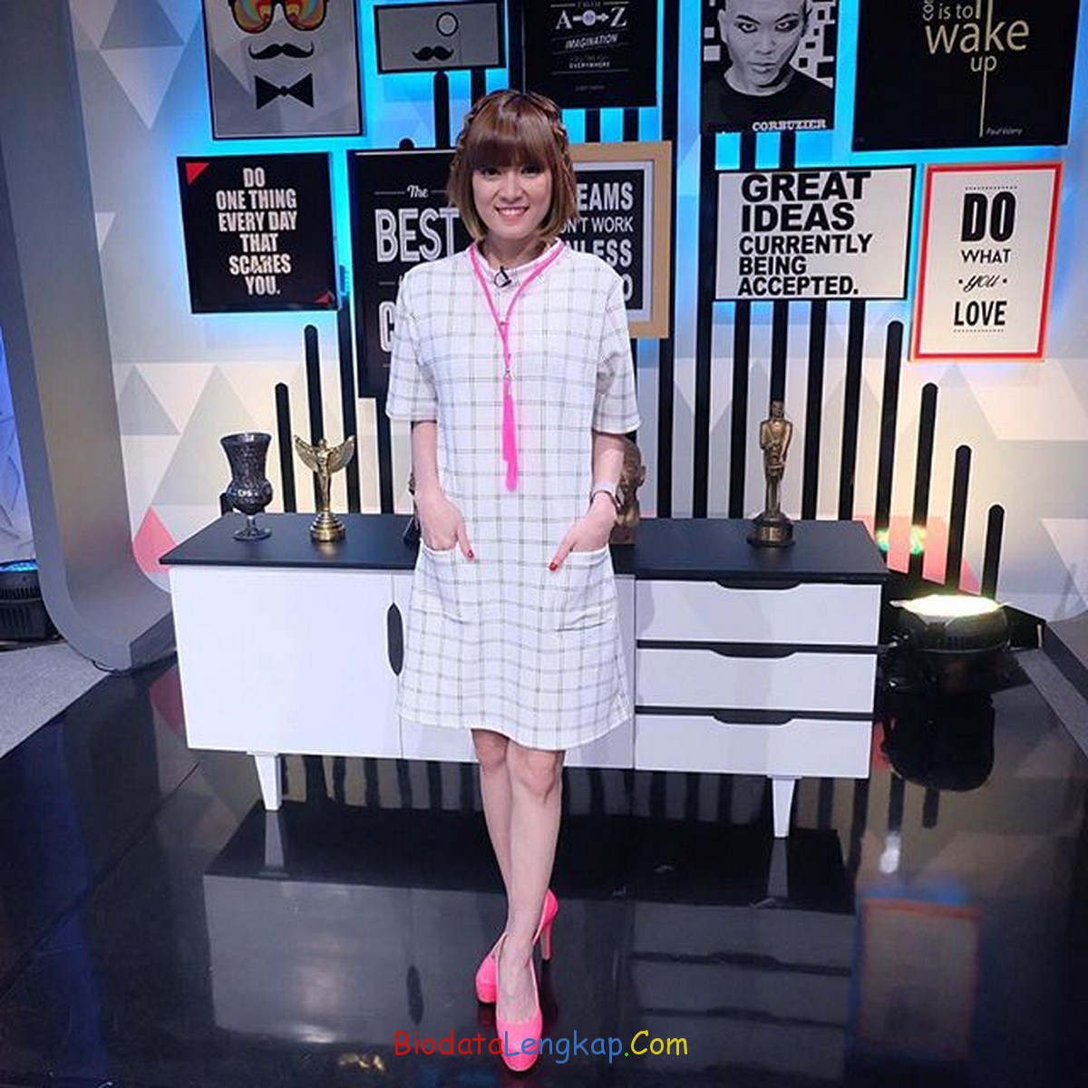 Foto Dan Biodata Lengkap Chika Jessica