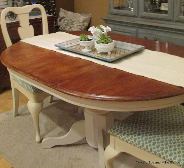 Dorothy Sue and Millie B's too: No Sew Burlap & Muslin Table Runner