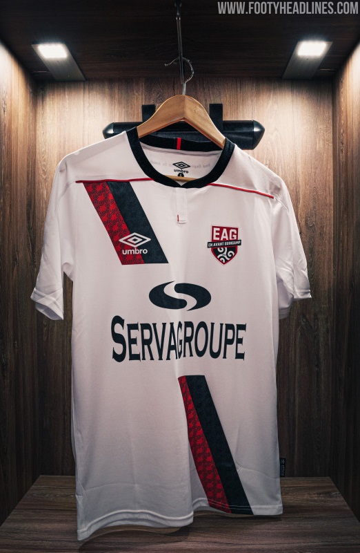EA Guingamp 20-21 Home & Away Kits Released - Footy Headlines