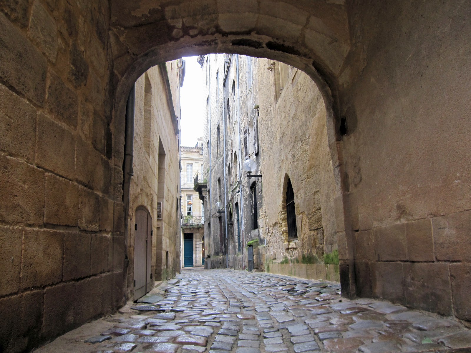 Impasse de Rue Neuve: nothing new! - Invisible Bordeaux