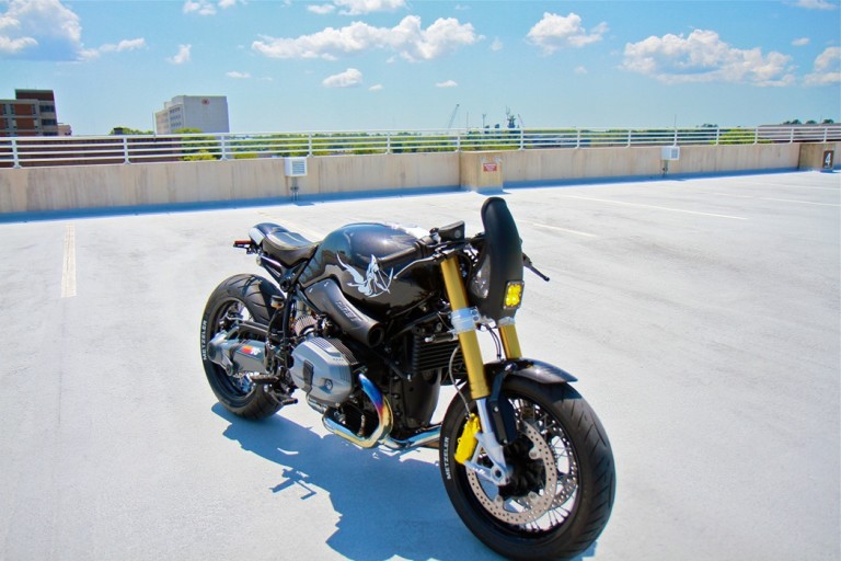 BMW R9T Café Fighter Magnum Opus - RocketGarage - Cafe Racer Magazine