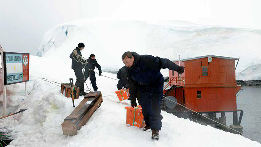 Defensa y Armas: Se realizó la apertura de la base Melchior