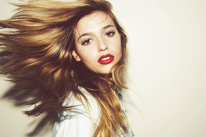 .: Ashley Barrett Photography