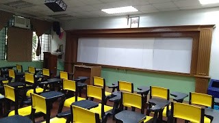 1. School: General Information and Academic Administration