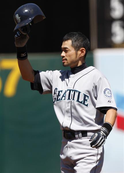 Iki Biasa Bae: Ichiro Suzuki Japanese Baseball Player Pictures
