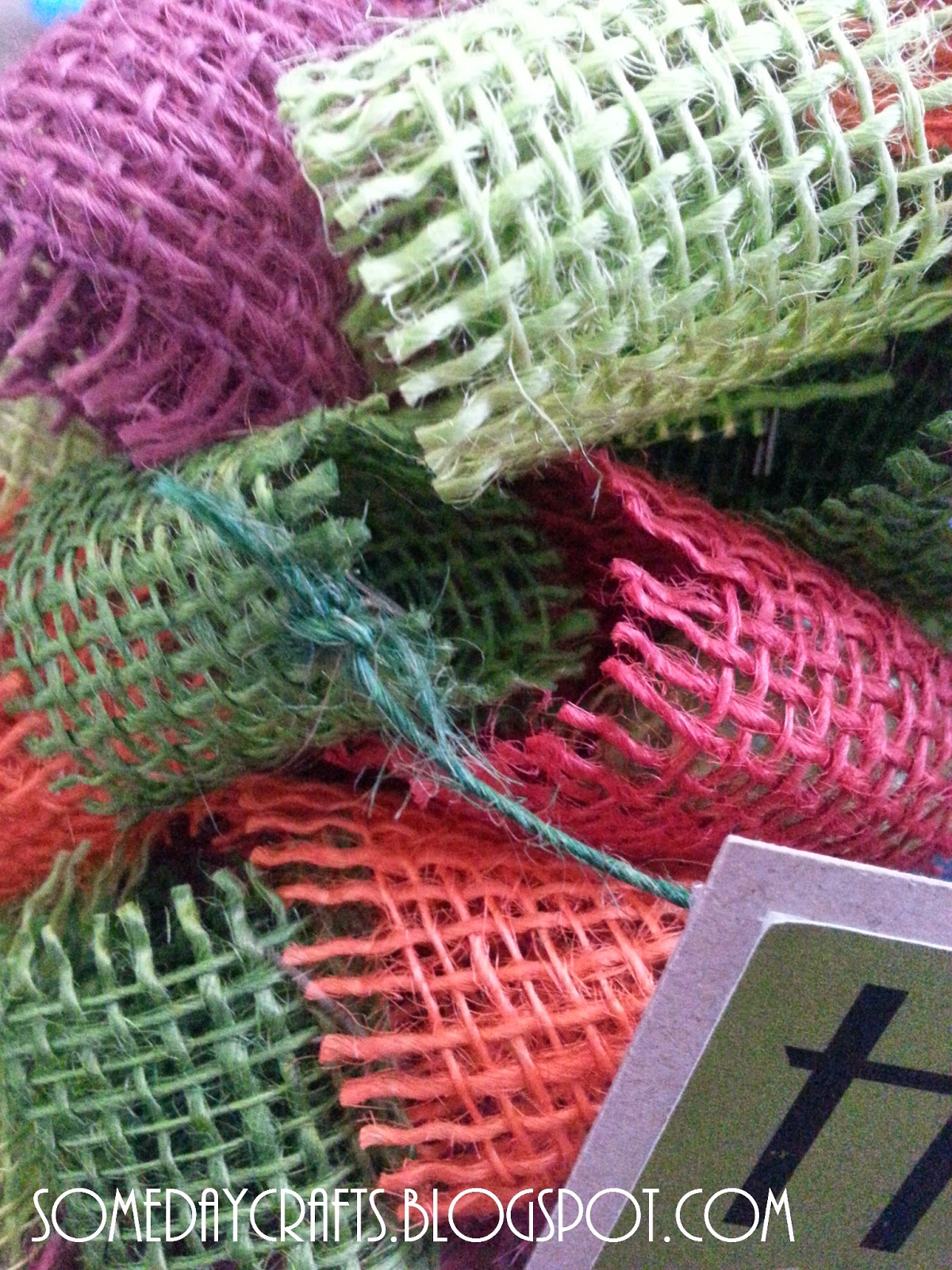 Someday Crafts: Looped Burlap Ribbon Birthday Wreath