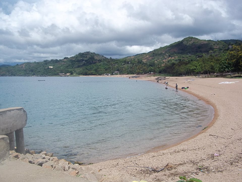 KARIBUNI NYASA: MANDHARI YA FUKWE ZA ZIWA NYASA KATIKA WILAYA YA NYASA