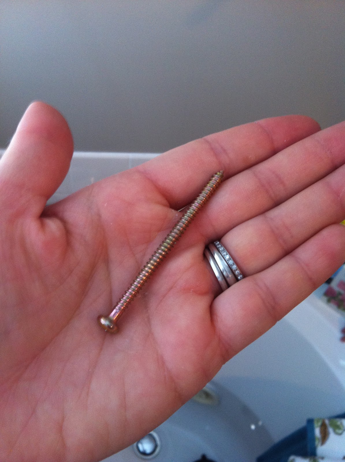 made: Floating Shelf Re-hang {I hope I don't bore you to death!}