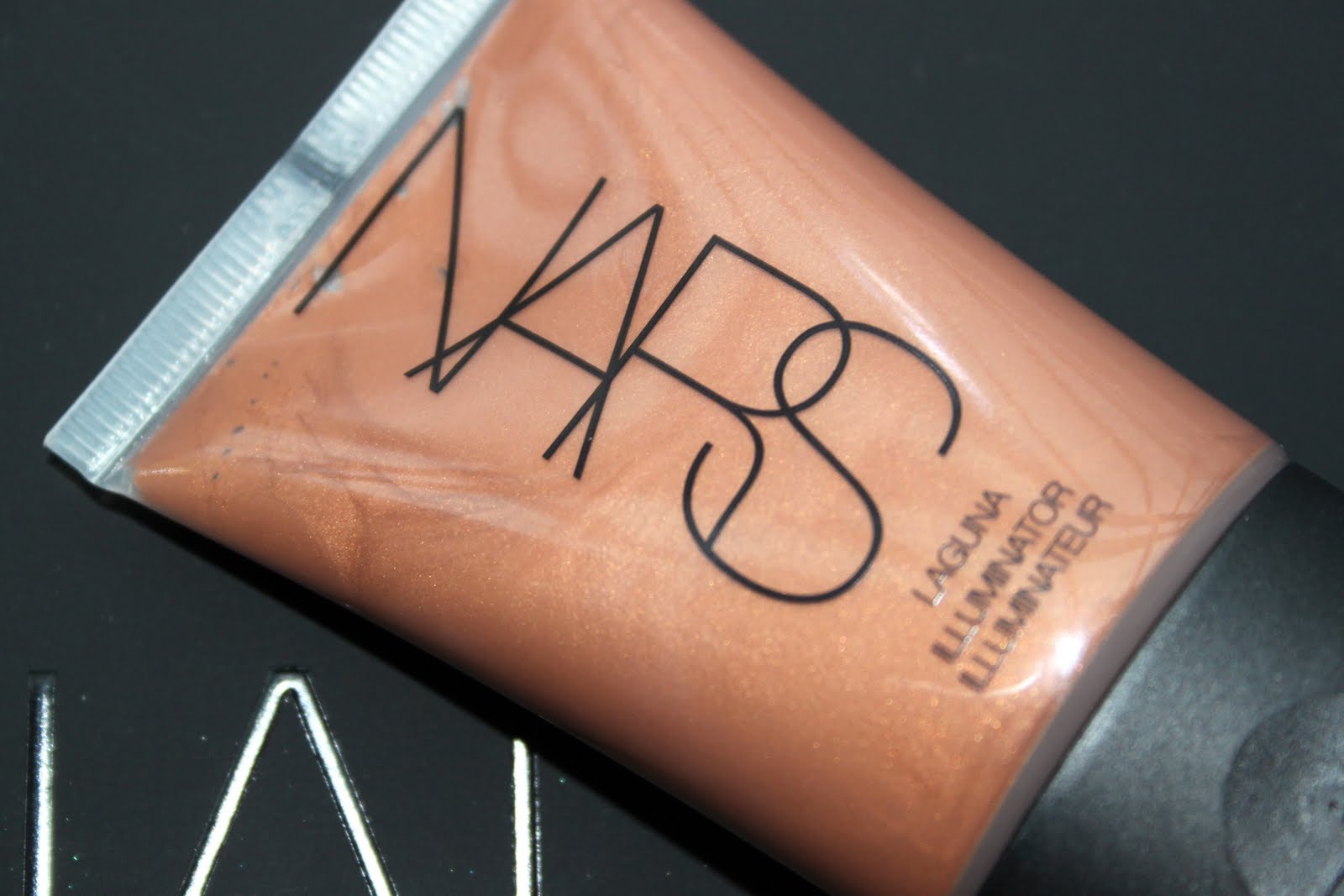 the beauty series | uk beauty blog: nars laguna illuminator