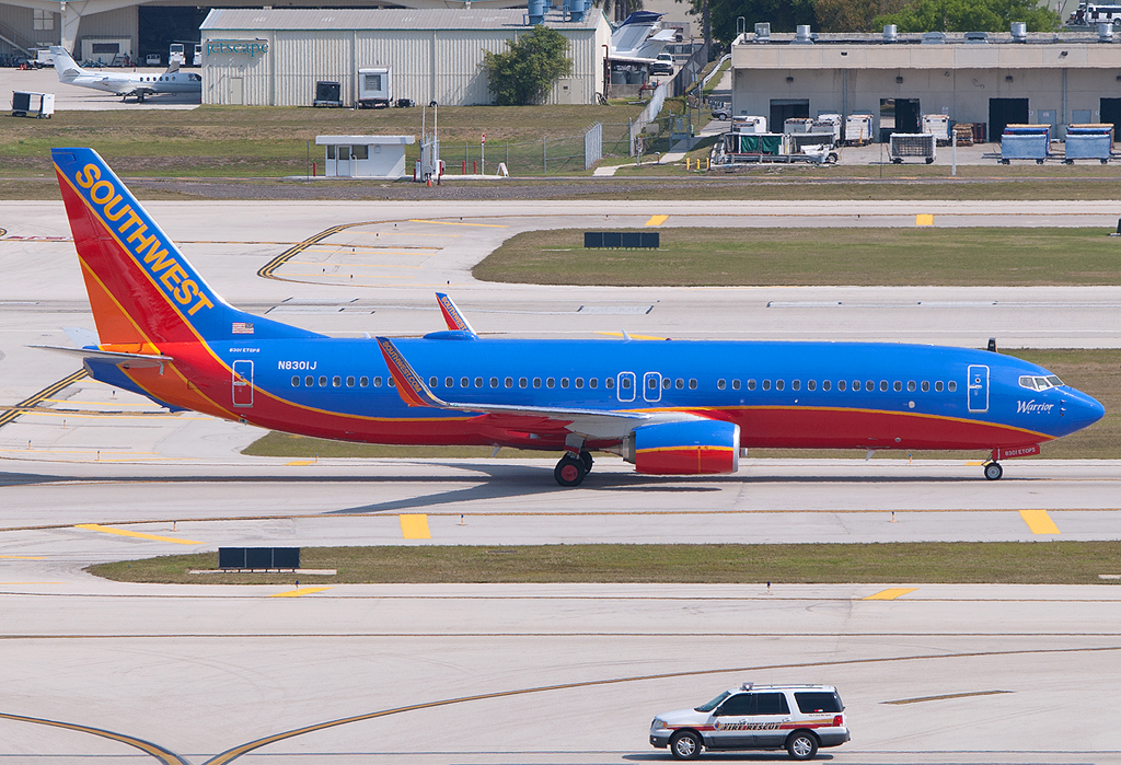 Amateur Aviation Photography: Southwest First 737-800 Revenue Flight ...