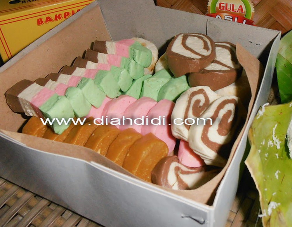 Diah Didi's Kitchen: Aneka Rupa Gethuk Magelang..