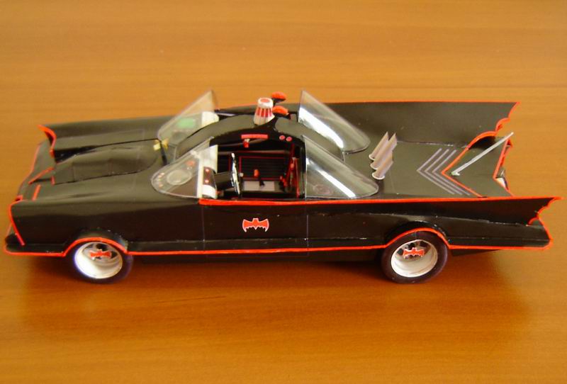 papercrafts from prabhu: 1966 Batmobile Papercraft