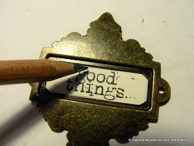 Von Pappe II: Tim Holtz Tin Tutorial