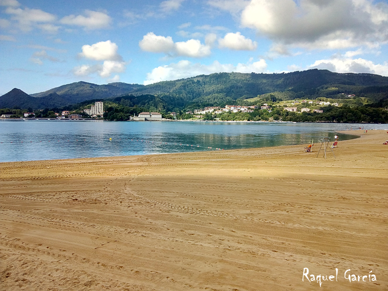 Playas con encanto: Playa de Laida. Ibarrangelu. Bizkaia.