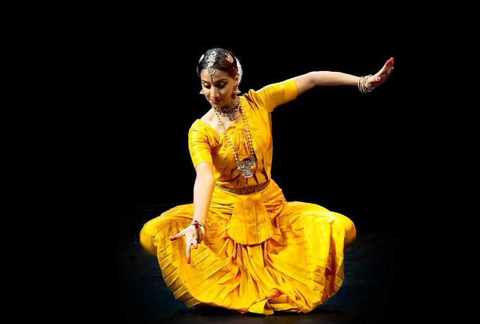 My Sweet World !!: A Rhythm Divine - Dances Of India