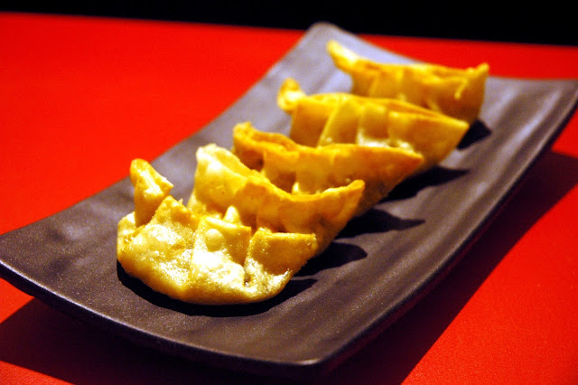 DUDE FOR FOOD: Food News: Ganso-Shabuway's Cool New Dishes