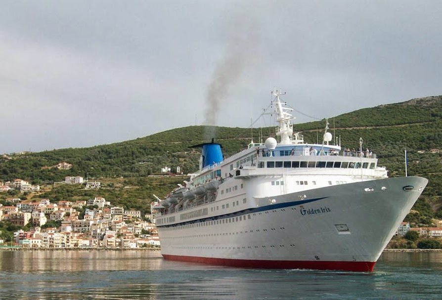 My Samos: Ένα blog για τη Σάμο: Τα κρουαζιερόπλοια Louis Aura και ...