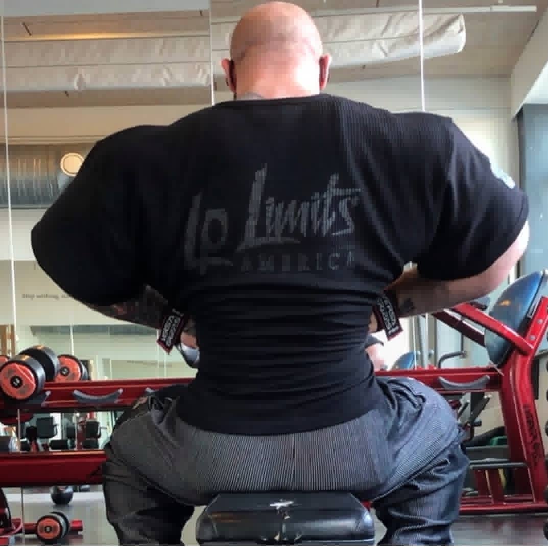 Worldwide Bodybuilders: Gigantic Danish monster Soren Falby