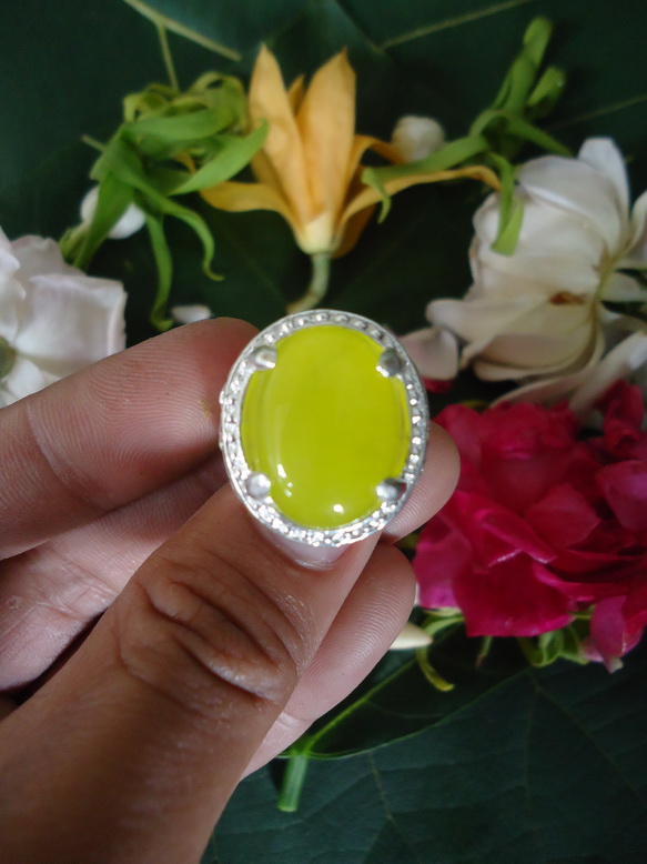 Batu Mustika Serai Asli - Di Pinang | Kedai Pusaka Alam Gaib