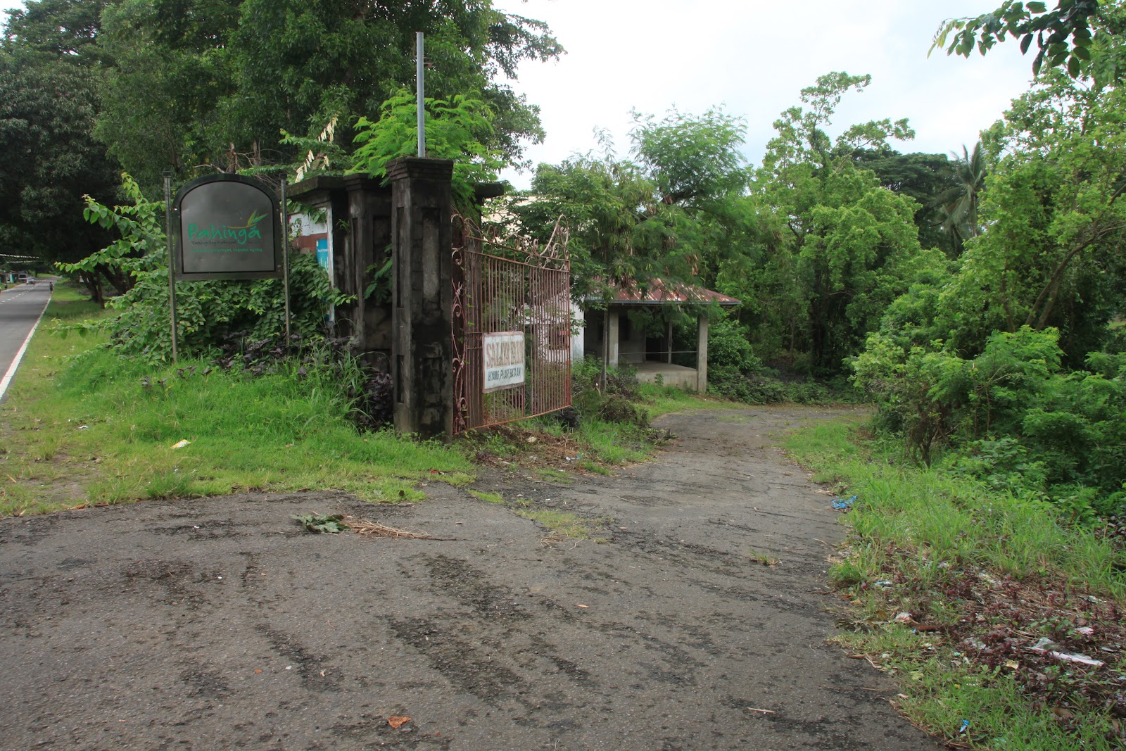 Stills and Glyphs: Pahinga Riverside Retreat House: the name says the Rest