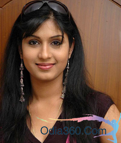 Naina Das Height, Weight, Age, Husband, Family, Biography,wiki & Photos