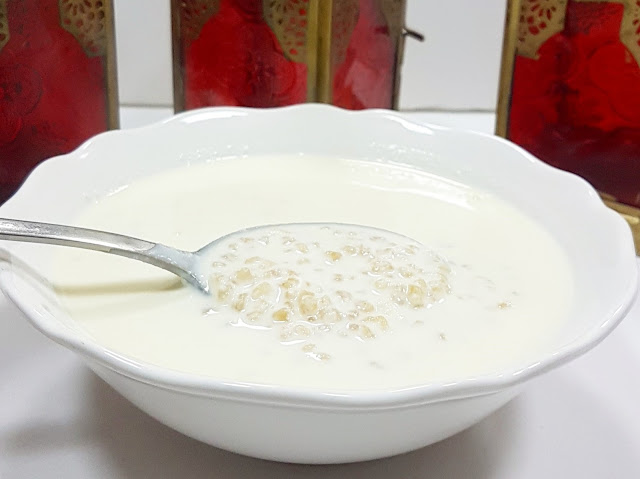 Maryam's Culinary Wonders: 1248. Jareesh Milk Soup