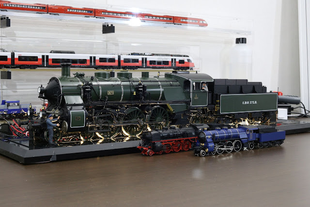 1番ゲージはS3/6スタイルだけどこの中で一番最新のミュージアム保存仕様BR18。