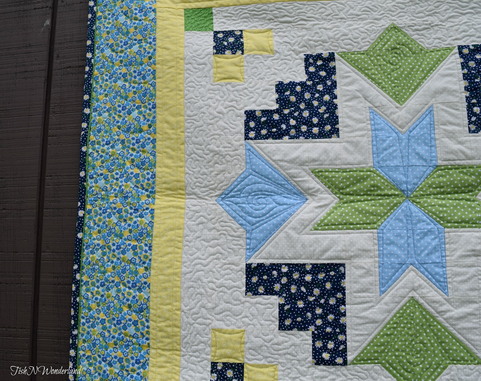 Tish's Adventures in Wonderland: Star Blossom-Baby Quilts