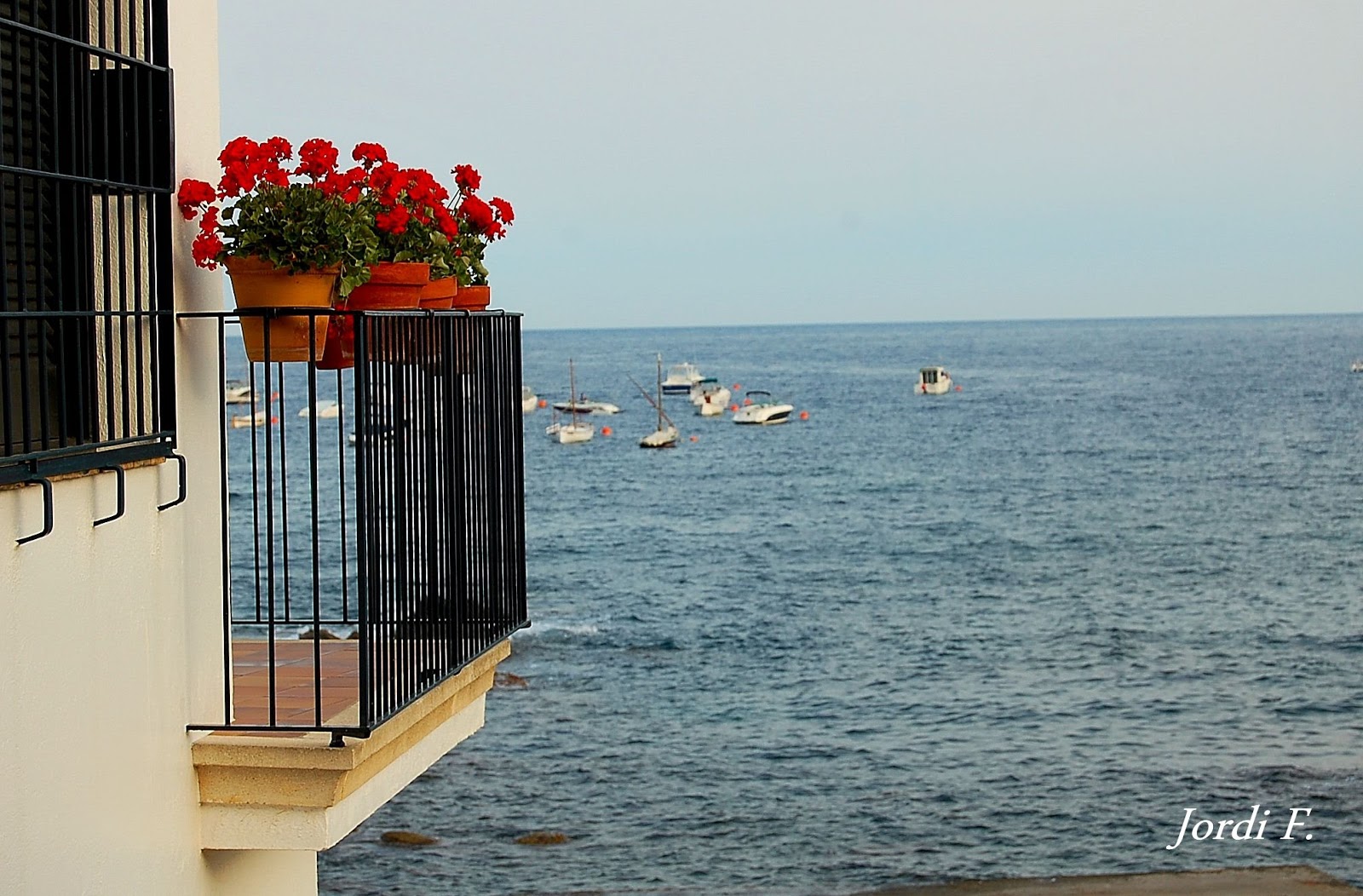 Destellos: Balcón al mar.
