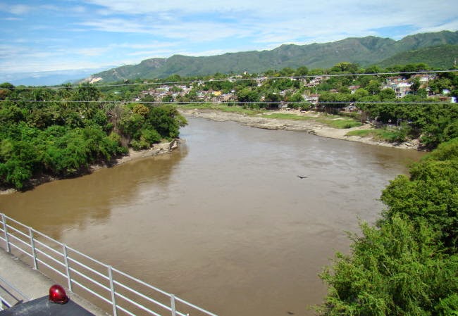 Ruth Bohórquez: Los Buques de Vapor por el Río Magdalena