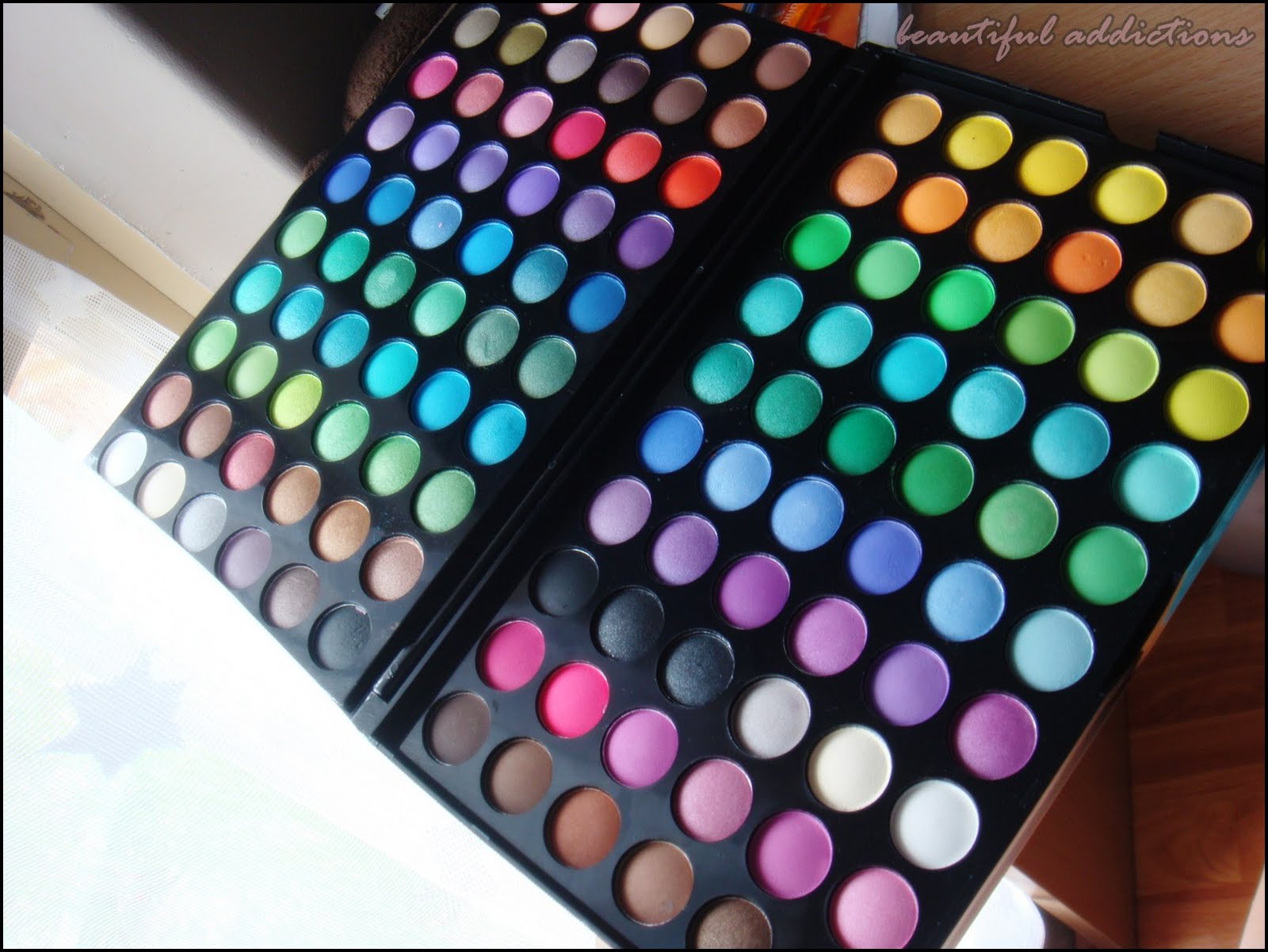 addicted to beauty ♥: Manly Pro 120 Colour Eyeshadow Makeup Palette!