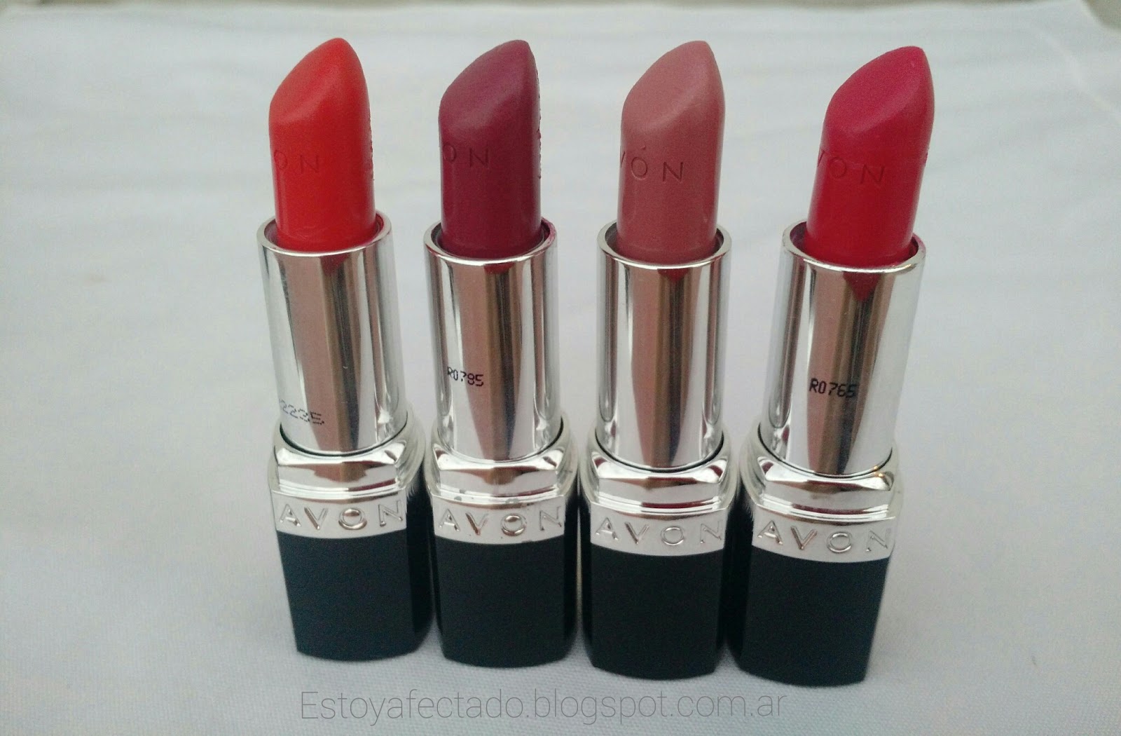 Labiales Ultra Color - Avon - Estoy Afectado