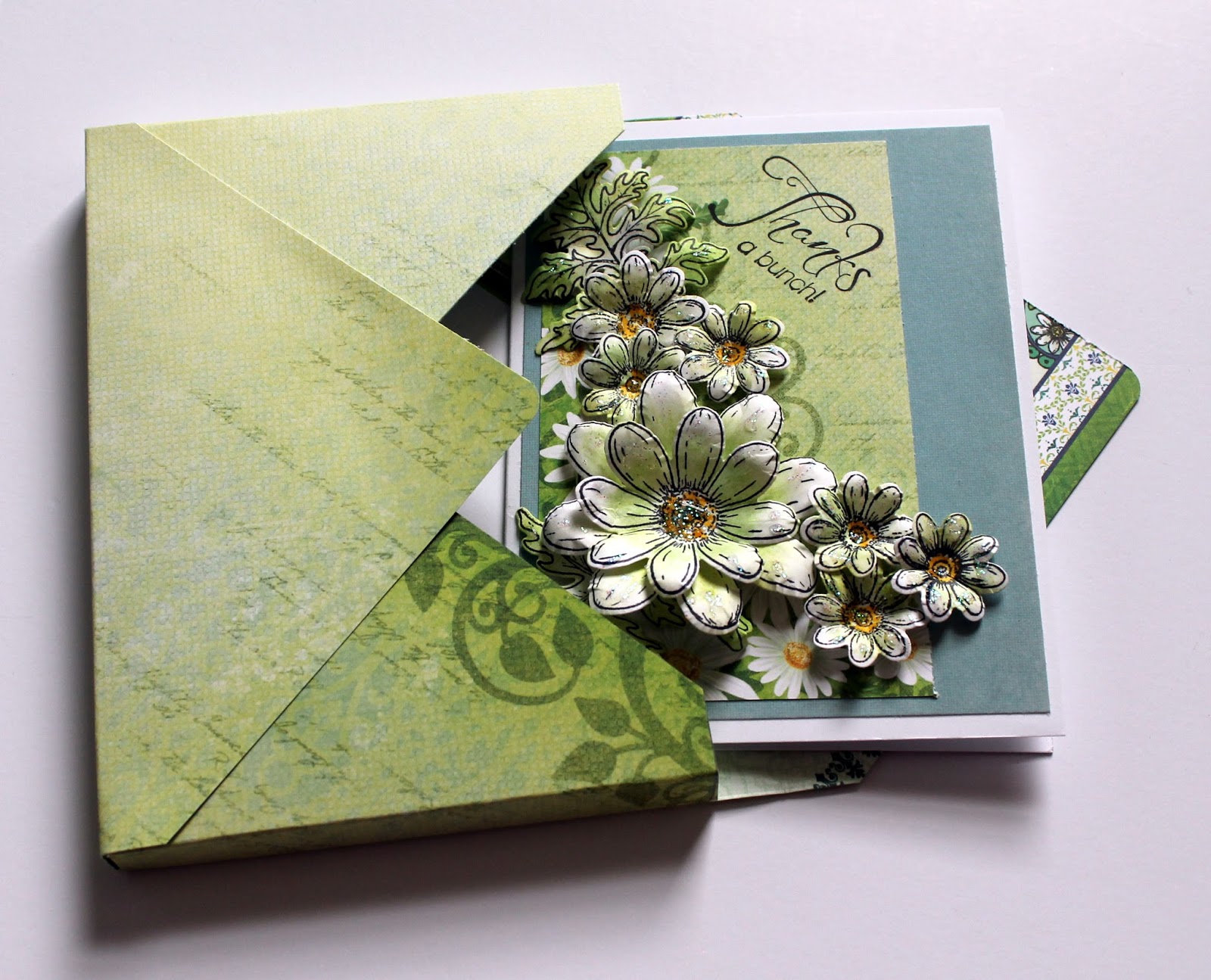 Archi's CraftCave!: Envelope for Dimensional Cards