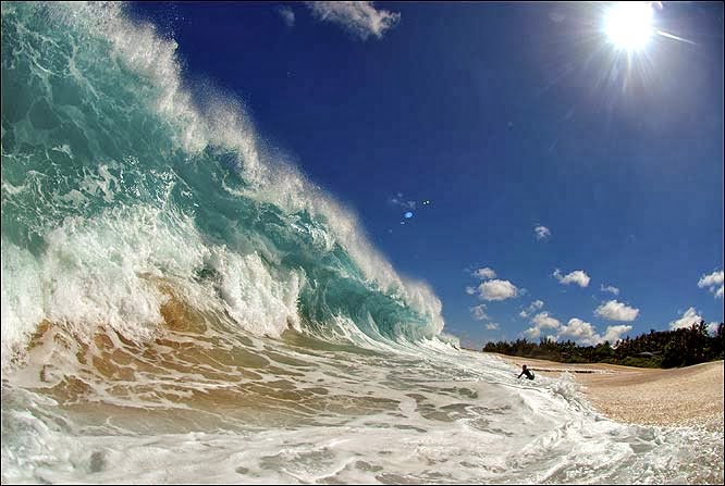 Foto Ombak Pantai Terbaik dan Mengagumkan