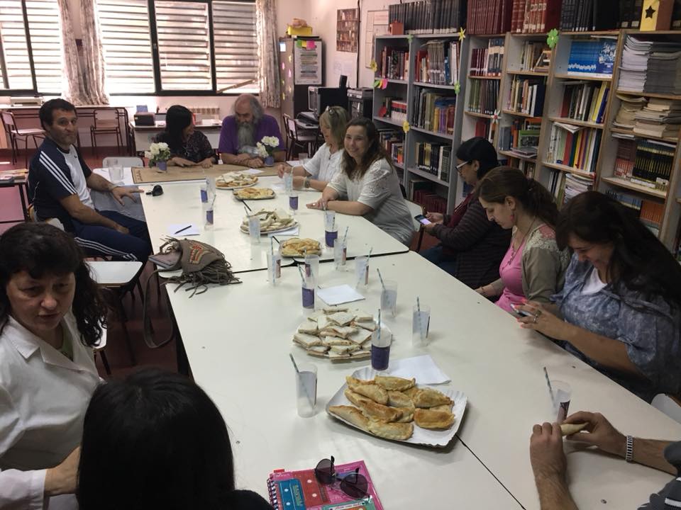 CAPACITADORA REGIÒN 24: ROBERTO MOSCOLONI: UN ARTISTA DE LAS PALABRAS